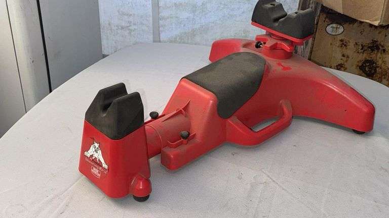 MTM Case-Gard Predator Shooting Rest, Red/Black, Adjustable Cradles ...