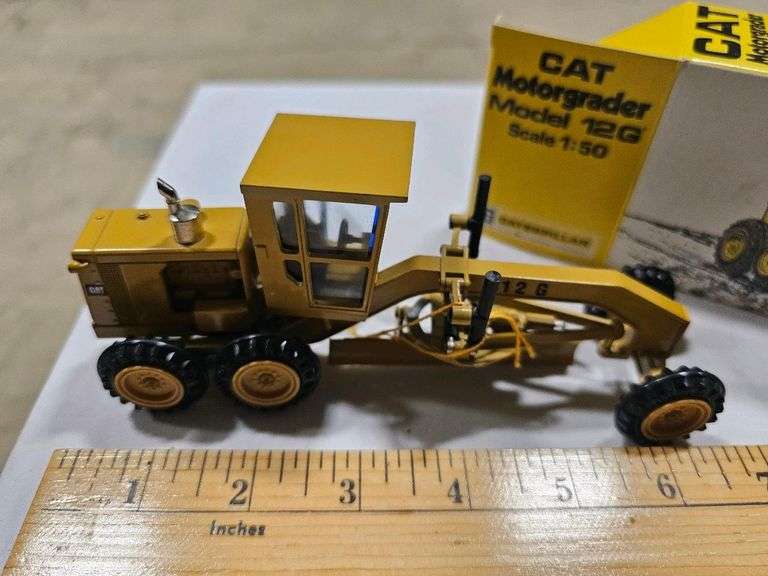 CAT Motor Grader Model 12G Scale 1:50 Diecast, Original Box ...