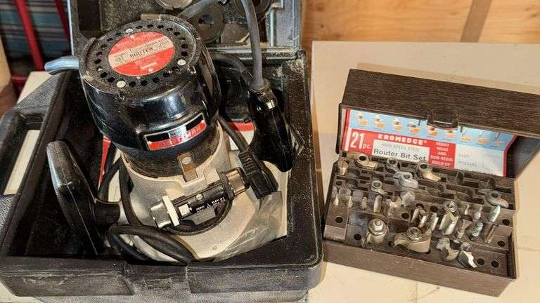 Sears Router Model 315.17480 with 21-Piece Kromedge Bit Set ...