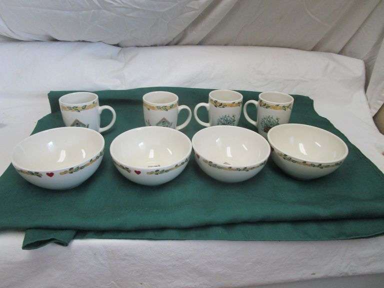 BREAKFAST SET - Montgomery Auction & Realty, LLC