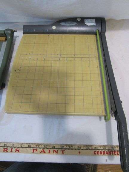 PAPER CUTTERS - Montgomery Auction & Realty, LLC