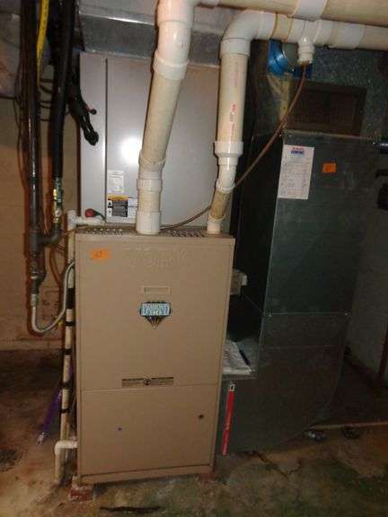 York diamond 90 furnace, and duct work in mechanical room - Mensendiek ...