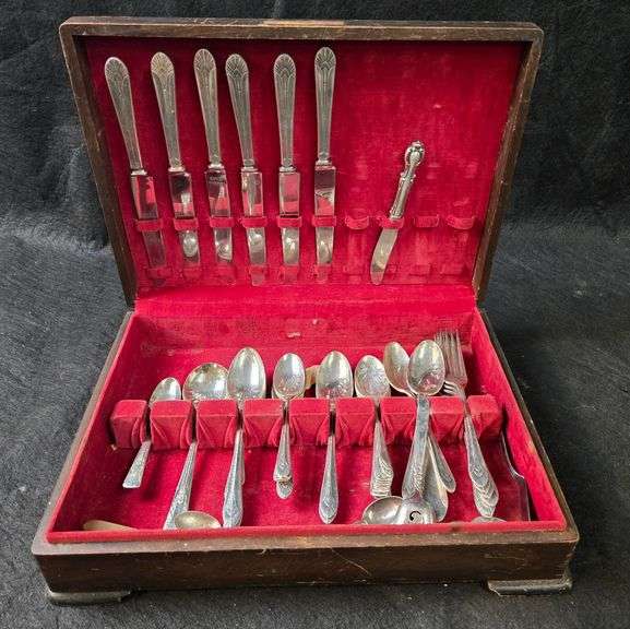Lot of Assorted Silverware - Mariner Auction Marketplace Limited