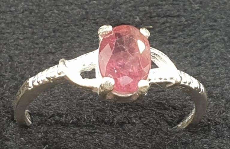 4 Gram Authenticated Silver Ruby Gemstone Ring - ($2,996 Appraisal ...