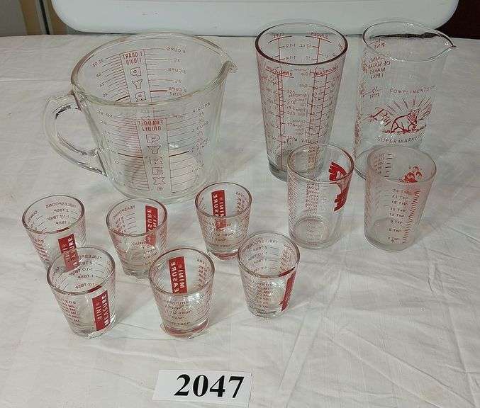 Pyrex measuring cup, Federal Glass and Libby measuring glasses, Gemco ...