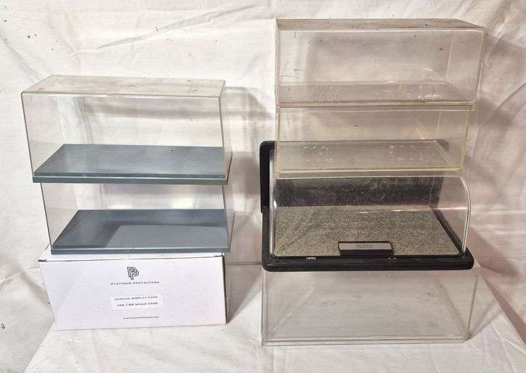 Plastic display cases for Diecast or model cars - Mark Van Hook, Auctioneer