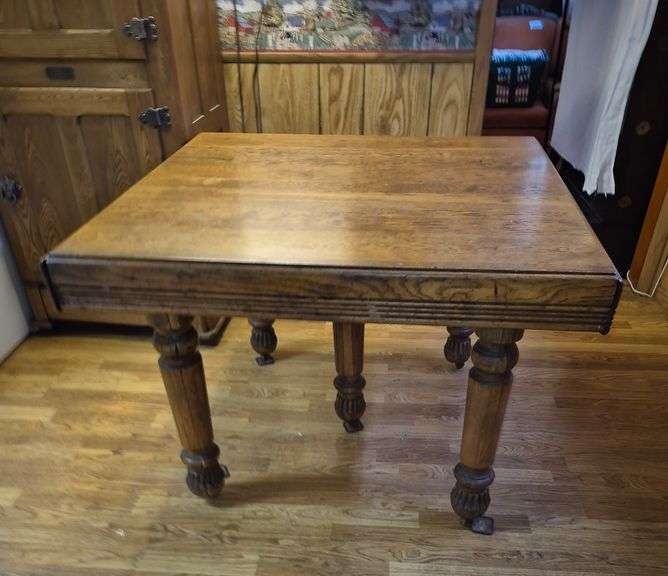 Antique oak five leg dining table with refectory leaves on ends - Mark ...