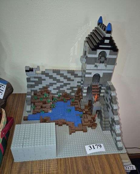 Lego structure - Mark Van Hook, Auctioneer