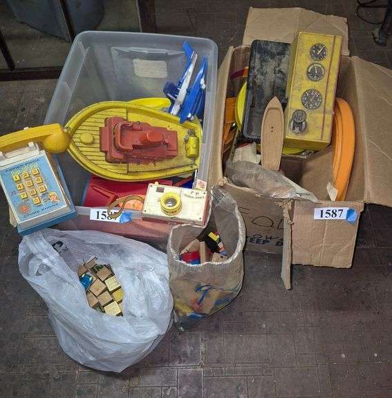 Vintage toys including fisher-price, vintage legos, wood blocks, Etc ...