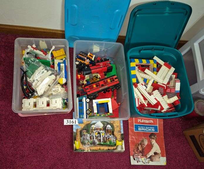 Lego and Playskool building blocks - Mark Van Hook, Auctioneer