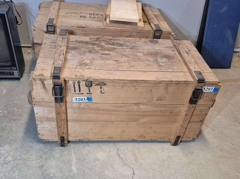 Wood crate - Mark Van Hook, Auctioneer
