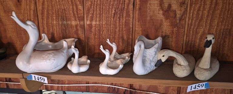 Hull pottery Swan planters, ceramic Swan vase, 2 wood swans - Mark Van ...