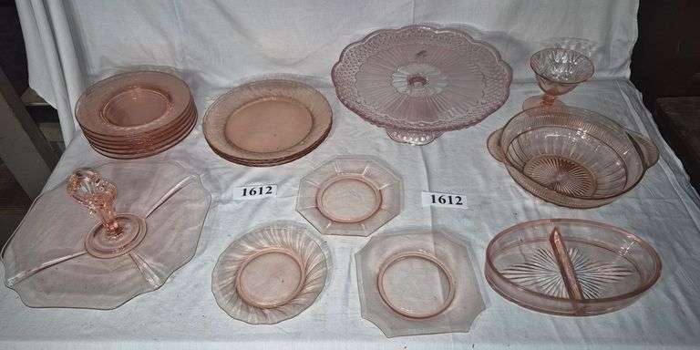 Pink depression glassware, pink Gorham glassware pedestal cake plate ...