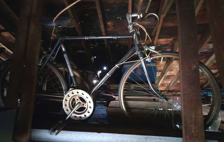 Vintage AMC scorcher bicycle - Mark Van Hook, Auctioneer