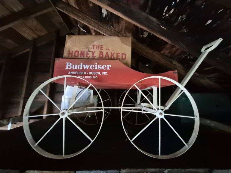 Budweiser decorative cart - Mark Van Hook, Auctioneer