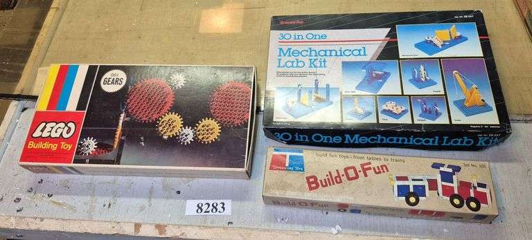 Lego building toys 001 Gears, Tupperware toys build o fun, 30 in one ...