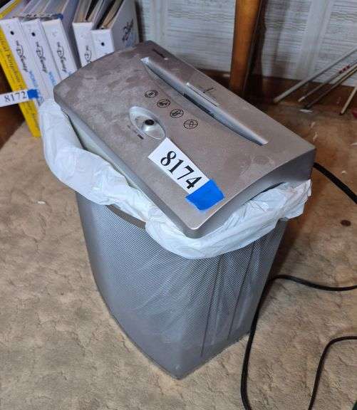 OfficeMax paper shredder - Mark Van Hook, Auctioneer