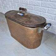 Antique copper wash boiler with lid - Mark Van Hook, Auctioneer