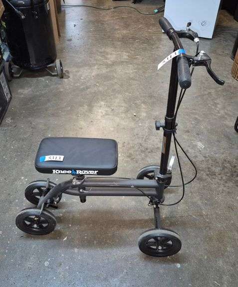 Knee Rover knee cart with hand brakes and folding handle - Mark Van ...