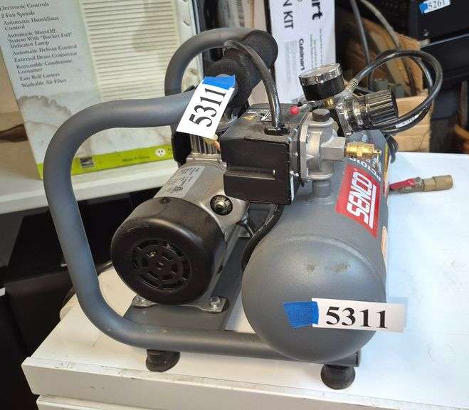 Senco PC1010 1 gal. 0.5 HP compact air compressor with hose - Mark Van ...