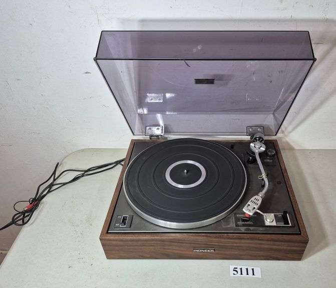Pioneer PL-150-II turntable - Mark Van Hook, Auctioneer