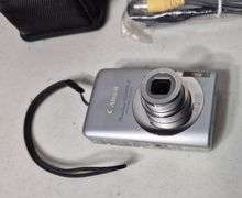 Canon PowerShot SD1200 IS Digital Elph digital camera with original ...