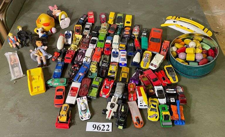 Matchbox cars, toys, kite string, etc - Mark Van Hook, Auctioneer