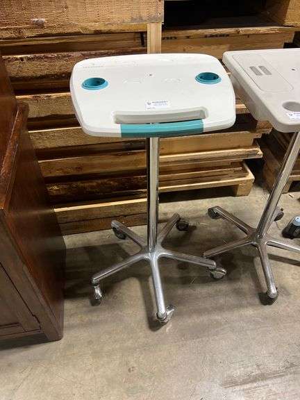 VERATHON MEDICAL MOBILE STAND/CART - North American Auction LLC
