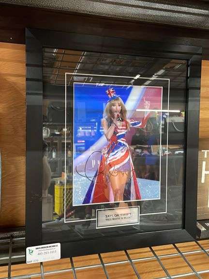 15"X17" TAYLOR SWIFT "RED WHITE & BLUE" PICTURE FRAME - North American ...