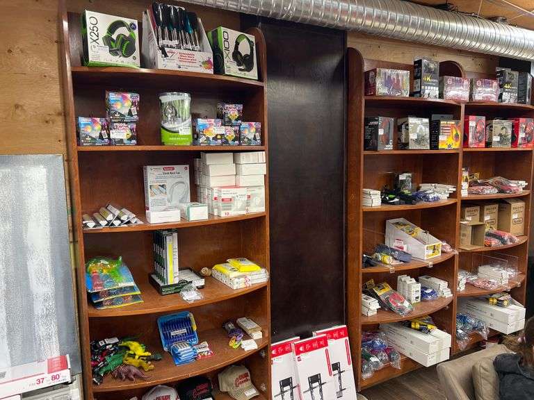 BANK REPO HEALTH & WELLNESS PSYCHOLOGY OFFICE FURNITURE - North ...