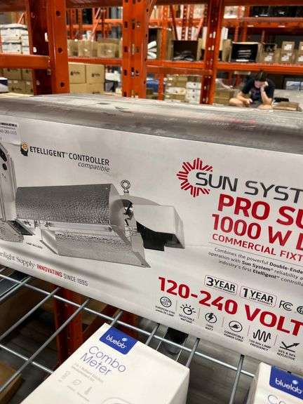 SUN SYSTEM PRO SUN 1000 W DE COMMERCIAL FIXTURE - North American ...