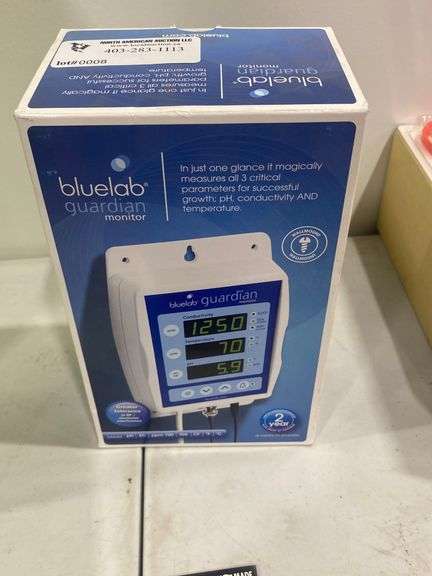 BLUELAB GUARDIAN MONITOR PH + EC + TEMP PROBE CABLE LENGTHS: 6.56 FEET, WALLMOUNT - North ...
