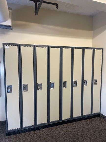 SMALLER SECTION OF LONG LOCKERS 8 BANKS - North American Auction LLC