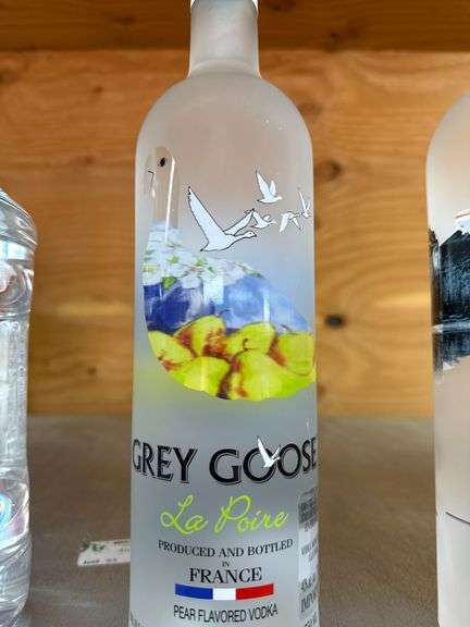 GREY GOOSE LA POIRE VODKA 750ML 1 BOTTLE - North American Auction LLC