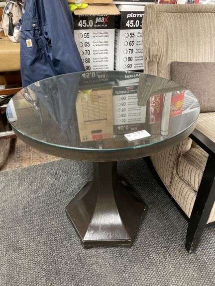 APPROX. 26IN ROUND GLASS TOP SIDE TABLE - North American Auction LLC