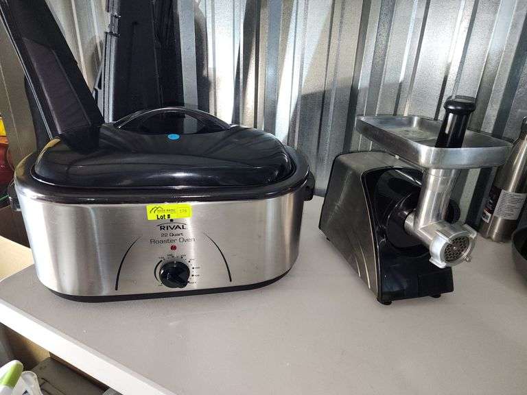 Rival 22qt Roaster Oven & Deni 3400 Meat Grinder. 1013 - Ness Bros ...