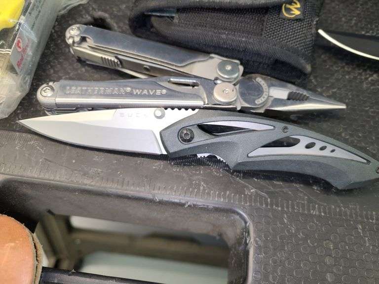 Pocket Knives & Razor Blades. Buck, Gerber, Husky more. 1013 - Ness ...