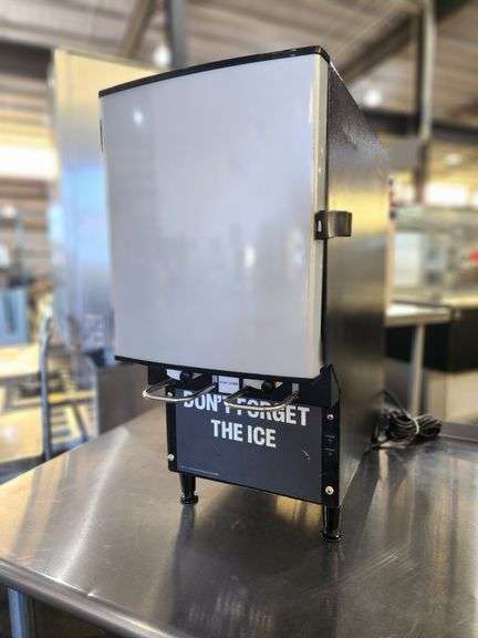 KanPak CDL212 Liquid Cream Dispenser - NexBid