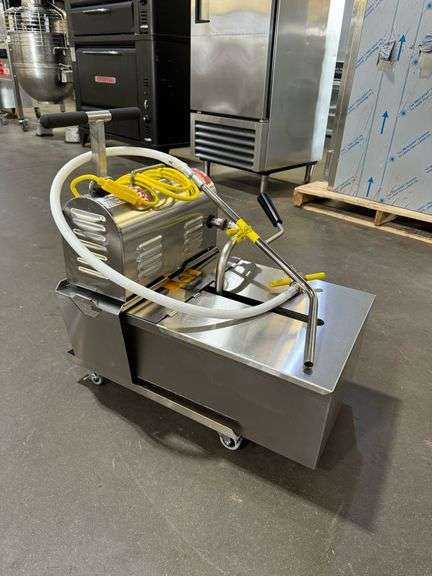 Oh Yeah!! New RF Hunter ECCO ONE Mobile Fryer Oil Filter System 65lb ...