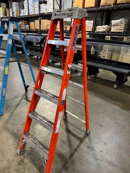6’ Step Ladder - NexBid