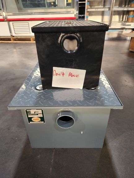 Wade 6100-20-3NH Fabricated Steel Grease Interceptor – 20 GPM, 40 lb ...