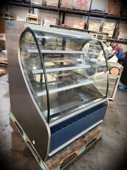 Structural Concepts Encore Refrigerated Bakery Display Case - NexBid