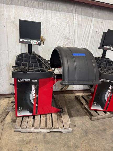 Hunter GSP9200 Wheel Balancers - NexBid