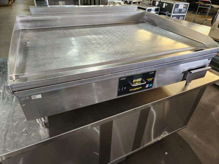 AccuTemp GGF1201A4850-T1 48" NAT GAS Steam Griddle - NexBid
