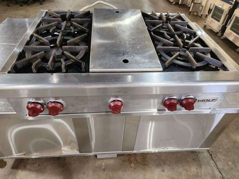 WOLF 36" Commercial Pro Gas Rangetop – 4 Burners + Infrared Charbroiler ...