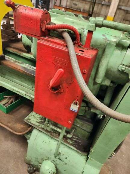 Springfield Machine Tool Co. 14" Heavy-Duty Engine Lathe – Pulley Drive ...