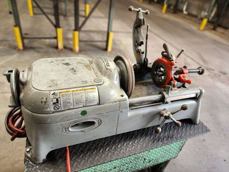 RIDGID 535 Pipe Threader with Foot Pedal + Extras - NexBid