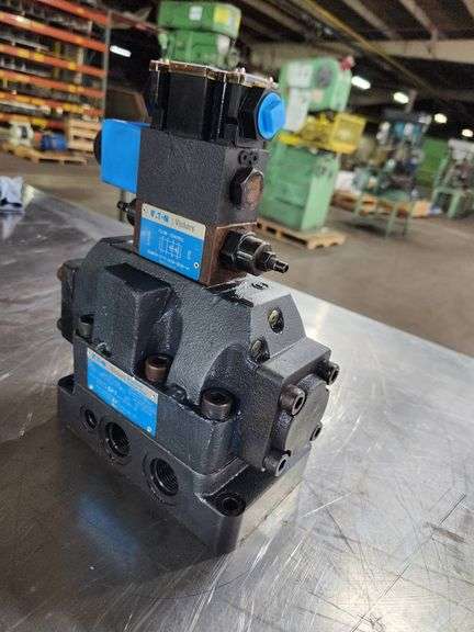 Eaton Vickers DG5S-8 Hydraulic Directional Control Valve with DG4V-3S ...
