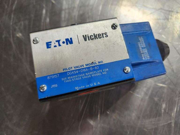 Vickers Two Stage Pilot Valve DG4S4-016A-B-60 - NexBid