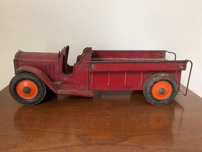 Vintage Structo steel truck - NGW Auctions
